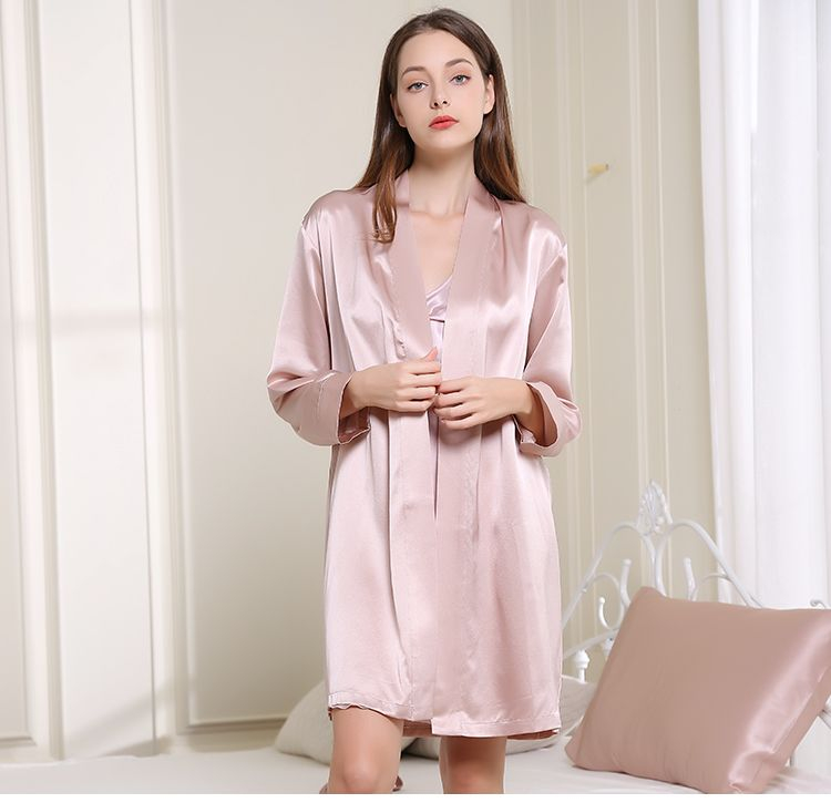 Custom Blush Pink Silk Satin Robe Set for Lady Prival Label - Buy pink ...